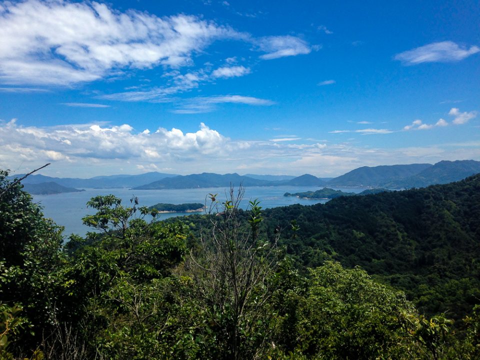 A Hike up Mount Misen & The Sacred Deer of Miyajima – Tallypack